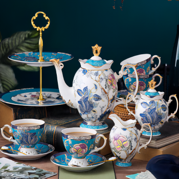 Vintage and Bone China Tea Sets | English Royal Style | Authentic Best
